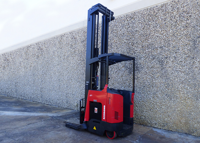 FL1417 - Raymond 750-R45TT Reach Truck : Warehouselift